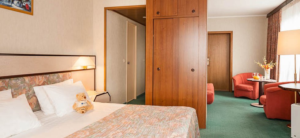 «Cosmos» Hotel, Moscow - Official Site